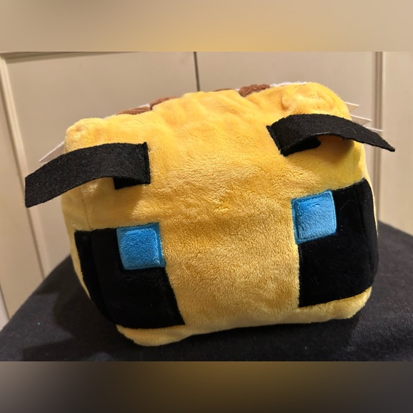 Minecraft | Toys | Minecraft Bee Pillow Buddy Plush 2 Mojang Stuffed ...
